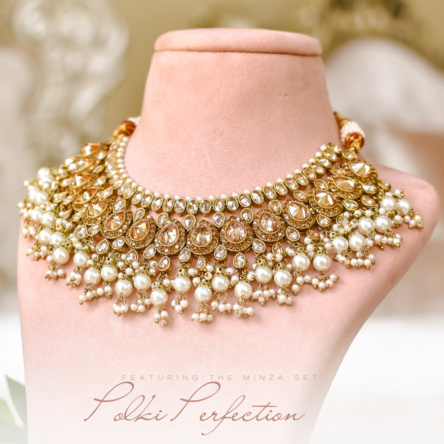 Minza Set – á La Couture